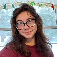 Meet Elise DeBruzzi '24 - MPA News